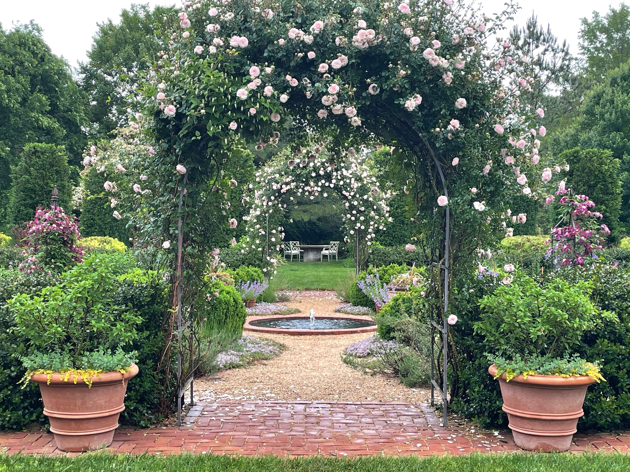 Gallery – the Gardens | Waterperry Farm